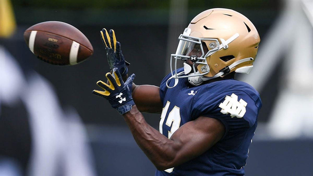 Lawrence Keys to Sit Out the Remainder of Notre Dame’s Season