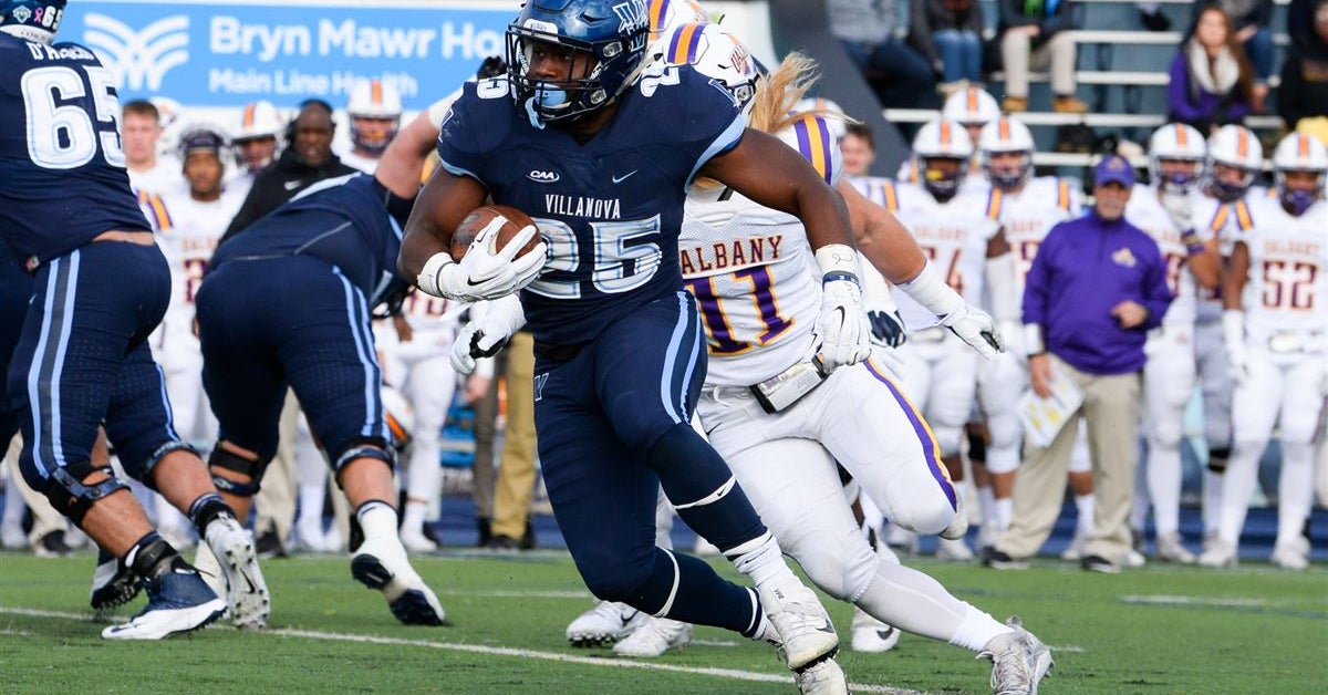 Villanova Shows Character With Win at Richmond