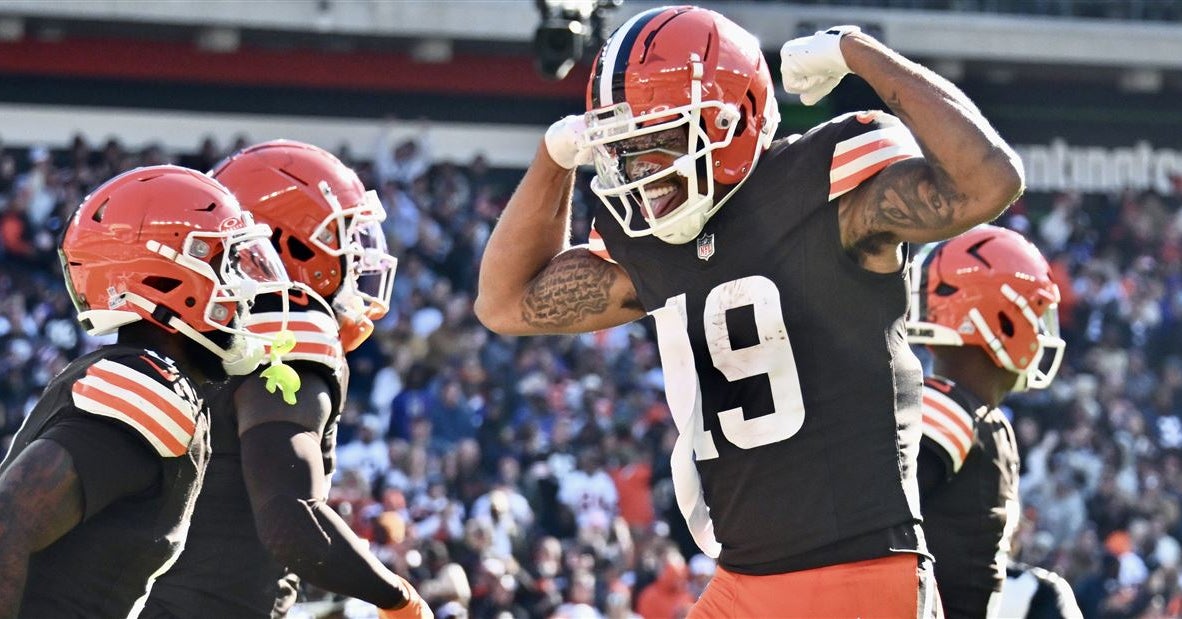 Vols in the NFL: Cedric Tillman stars in upset, Alvin Kamara celebrates ...