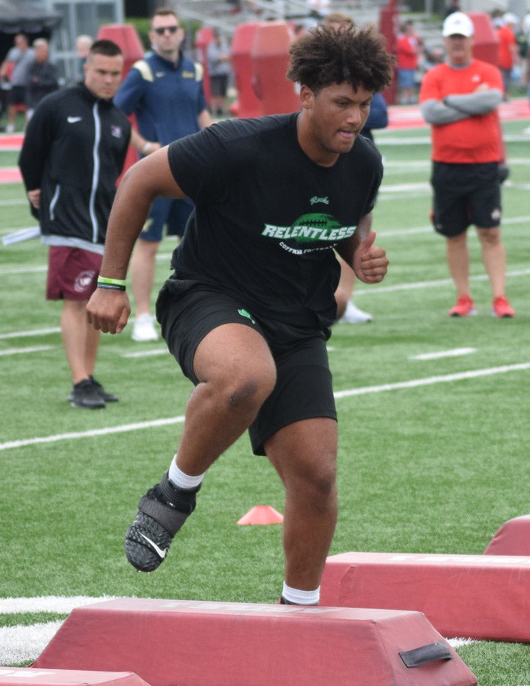 Sights and Sounds: Key prospects spotted at Ohio State's second day of camp