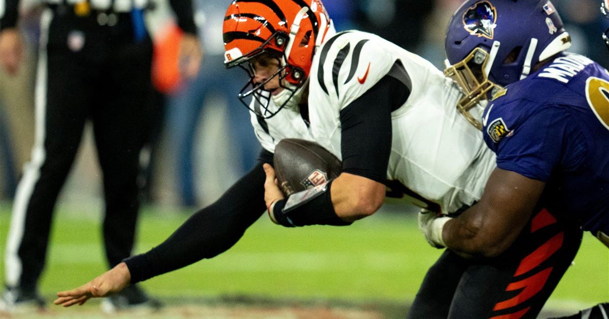 LASIK offers NFL refs free procedures after TNF ending