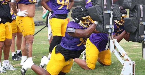PHOTOS: ECU begins third week of spring practice