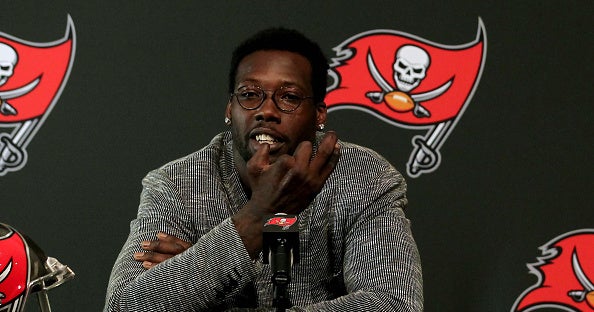 JPP posts images of maimed hand on Instagram in July 4th warning