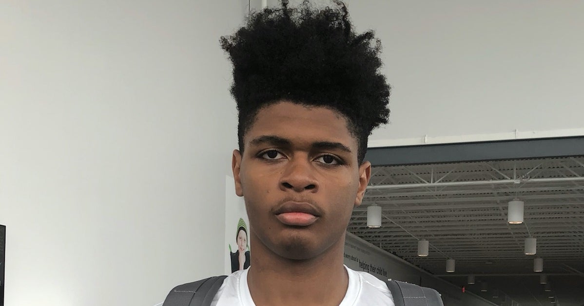 Q&A With 2020 Big Man, Elijah Hutchins-Everett
