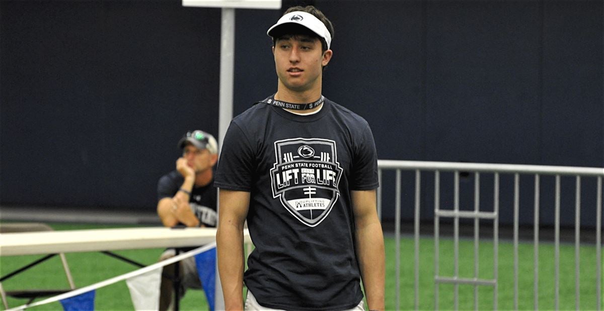 Drew Hartlaub Profile Photos