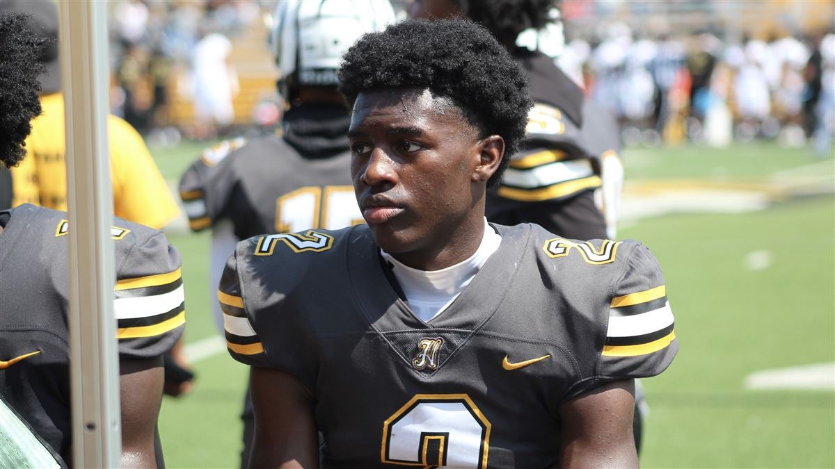 Michigan State offers 2026 Cleveland Heights CB Henry Perrymond