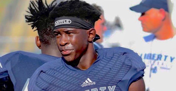 Rebels offer son of former All-Pro wide receiver Donald Driver