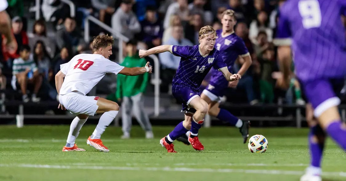 Washington Men's Soccer Unbeaten Streak Extended To Four