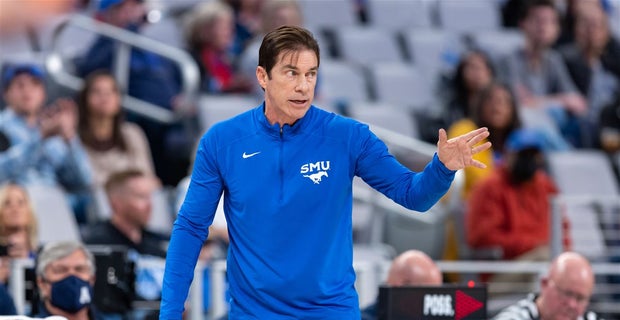 SMU head men's basketball coach Jankovich announces retirement