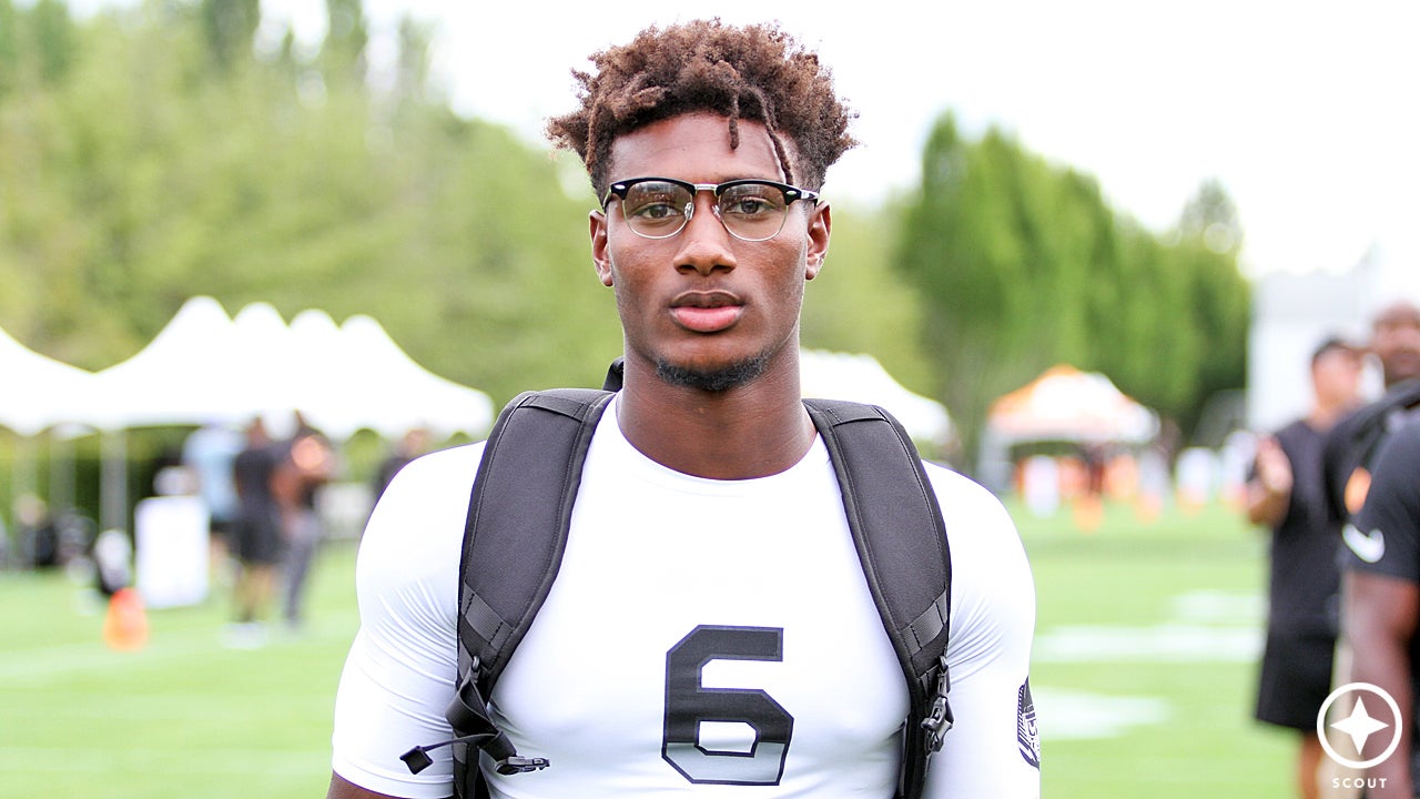 No. 4 S Todd Harris' Close to Committing