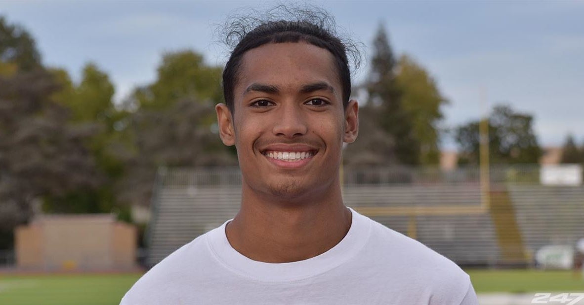 BYU picks up commitment from three-star athlete Carson Su'esu'e