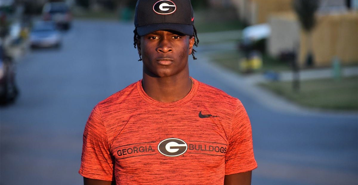 Kamari Lassiter commits to the Georgia Bulldogs Kamari Lassiter commits to the Georgia Bulldogs