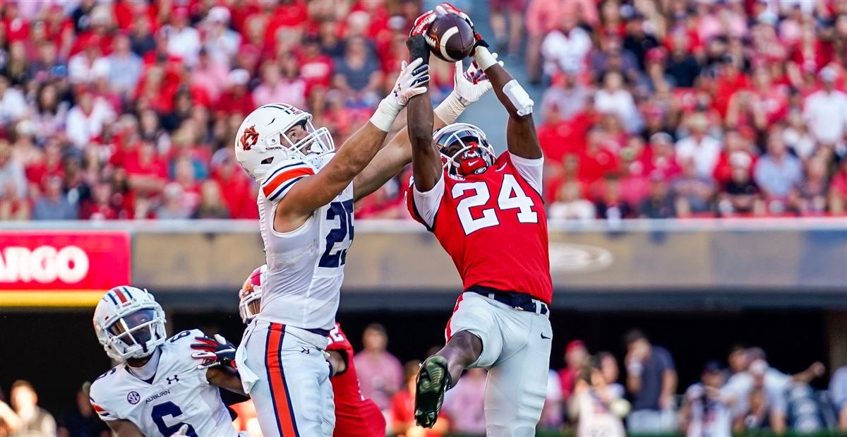 Georgia safety Malaki Starks putting in the work for even more success