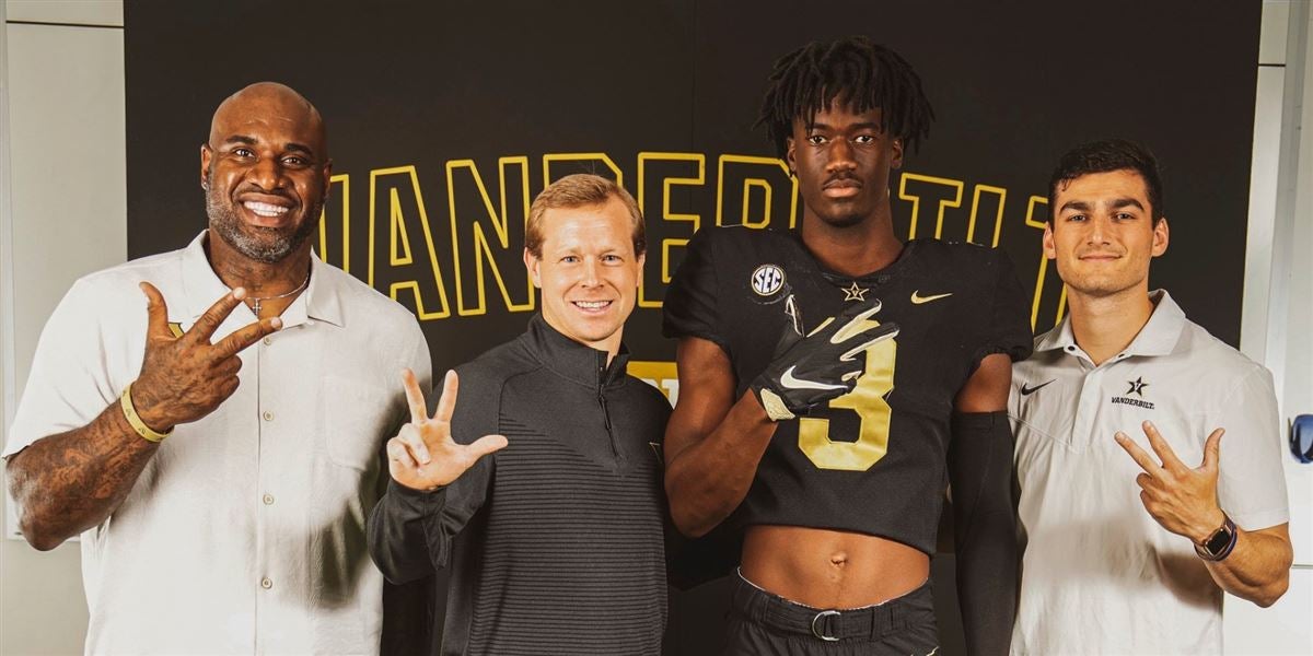 Vanderbilt lands commitment from 3-star edge defender Mason Carter