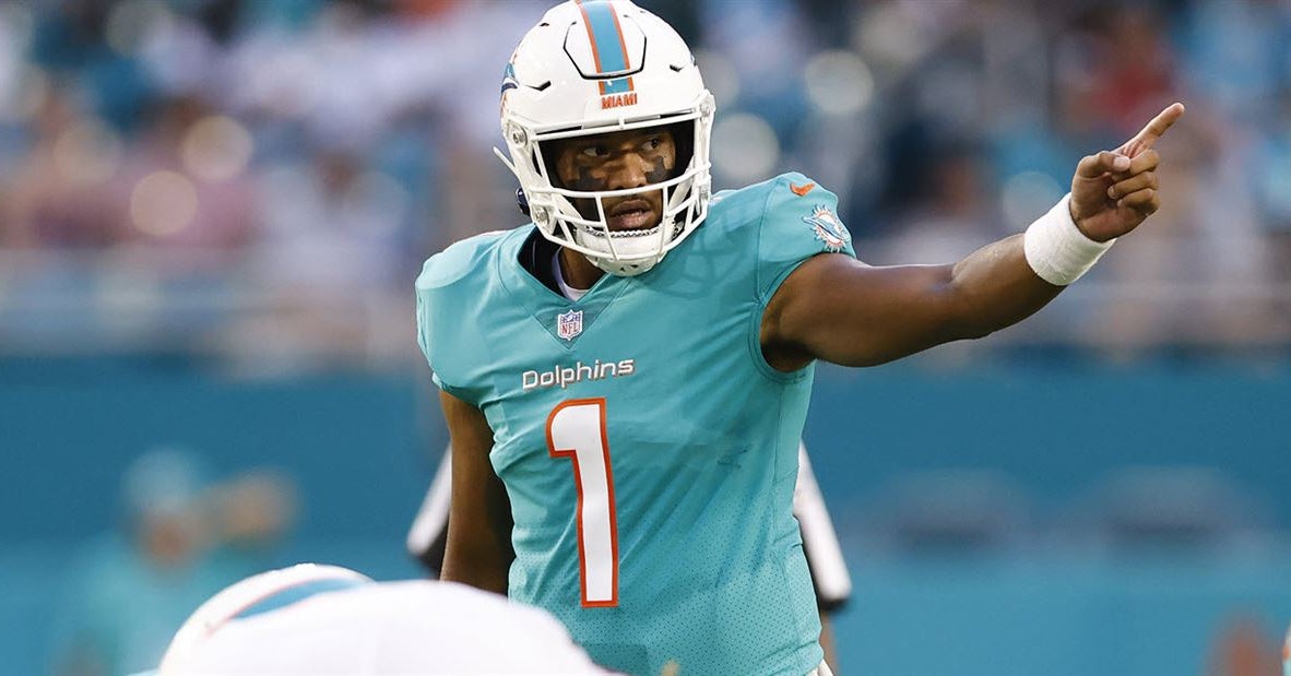 Miami Dolphins quarterback Tua Tagovailoa responds to criticism over ...