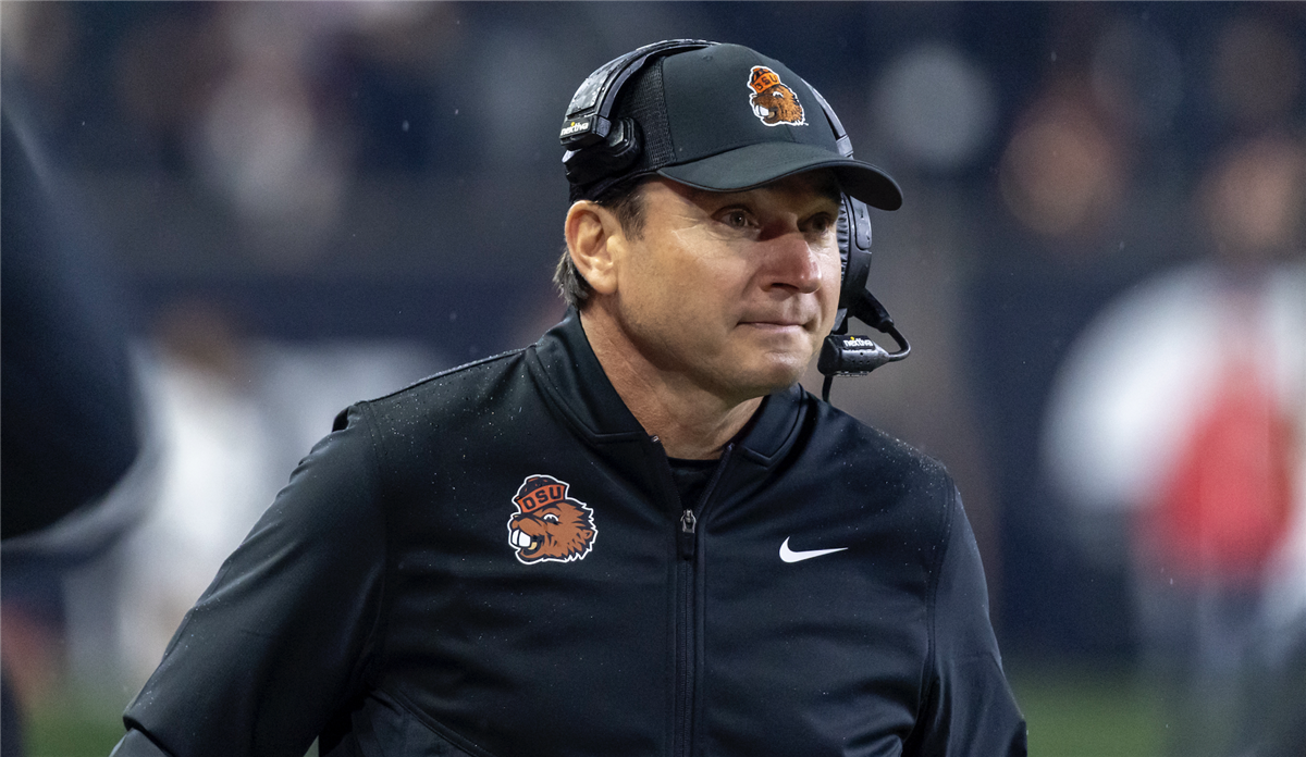 Michigan State to hire Oregon State's Jonathan Smith as next head ...