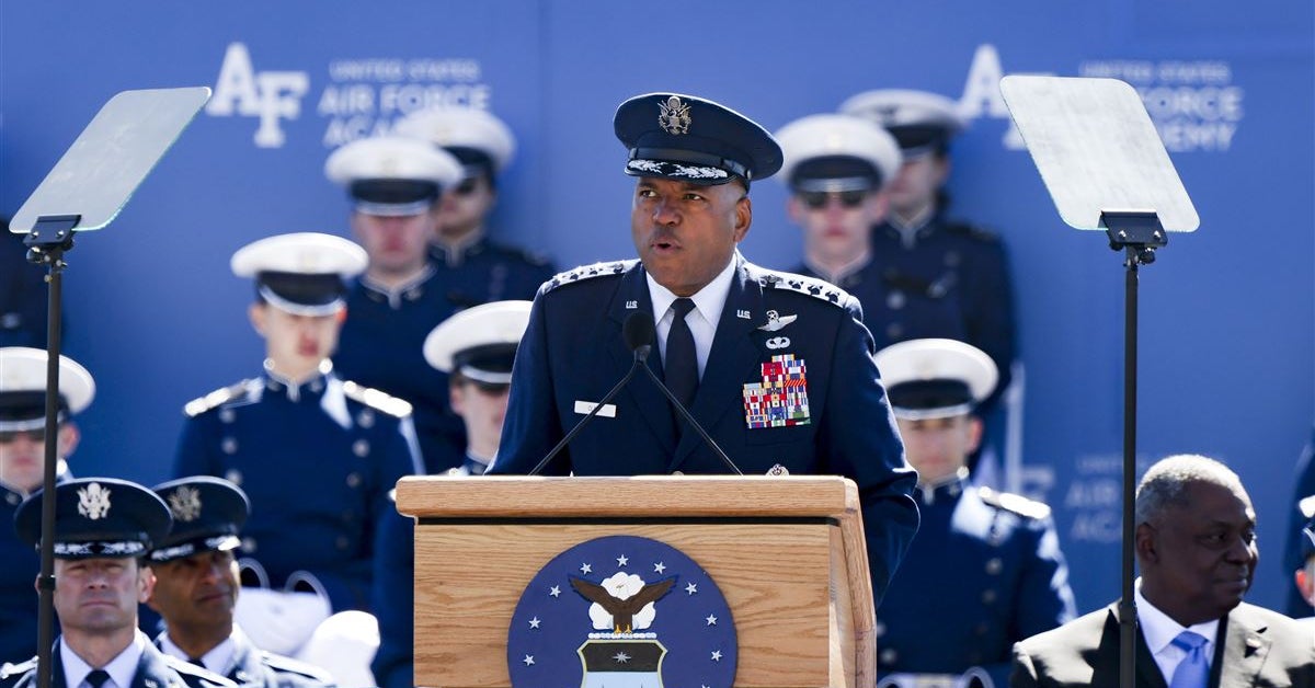 Texas A&M president Mark Welsh III a 'hero' of new College Football Playoff director Richard Clark