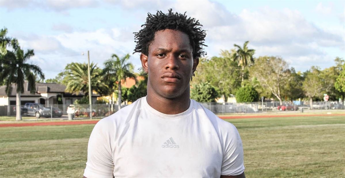 Miami LB commit Tyler Johnsons transfers high schools