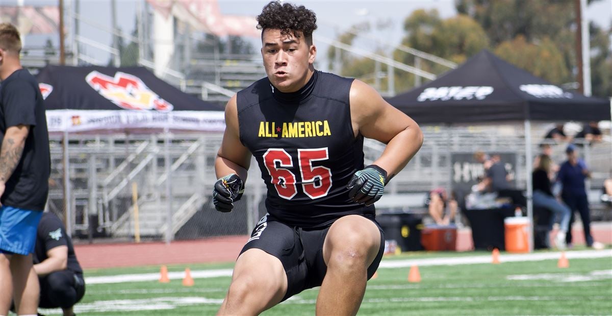 VIDEO: UCLA DE Target Jaxson Moi in Camp Action