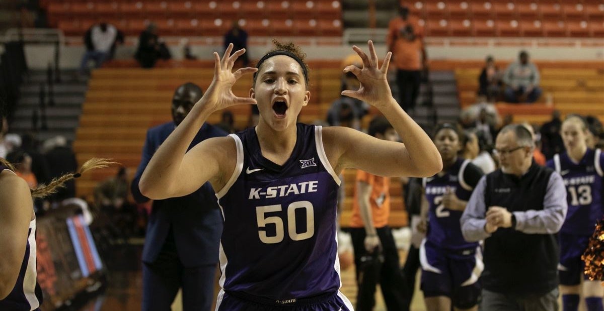 Lee earns Big 12 Freshman of the Year honor