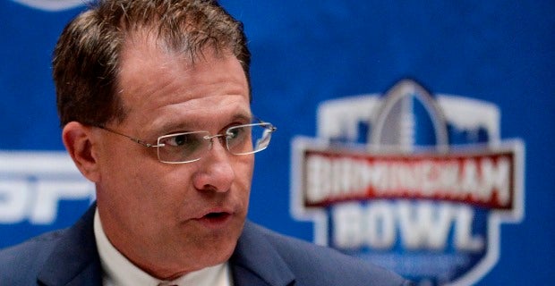 Malzahn 'not ready' to update coordinator search, coaching staff