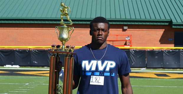 Three stand out early for LeCounte