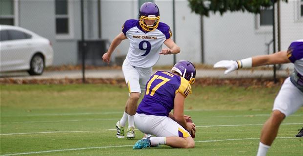 Leader emerges in placekicking battle