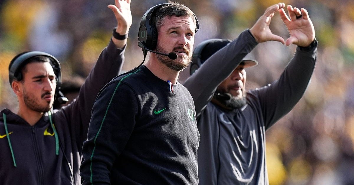 Dan Lanning says Oregon football staff is "doing a good job" in the ...