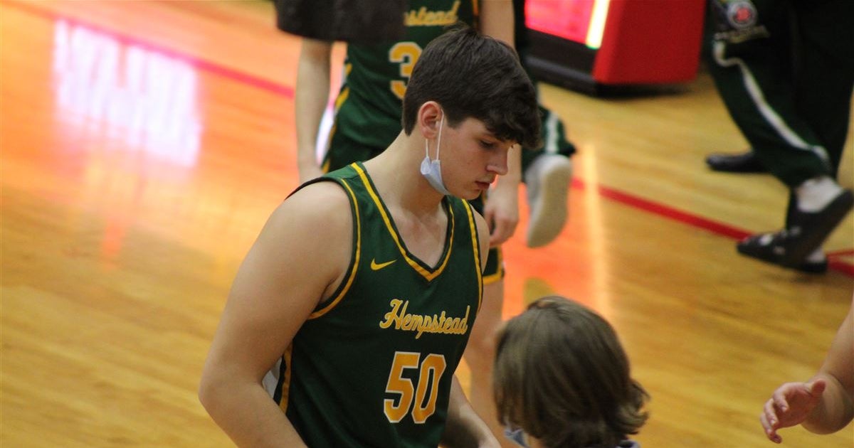 Scouting notes on Dubuque Hempstead 2022 center Cameron Fens