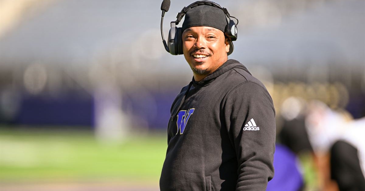 Julius Brown Talks Cornerback Improvement from Week One to Week Two