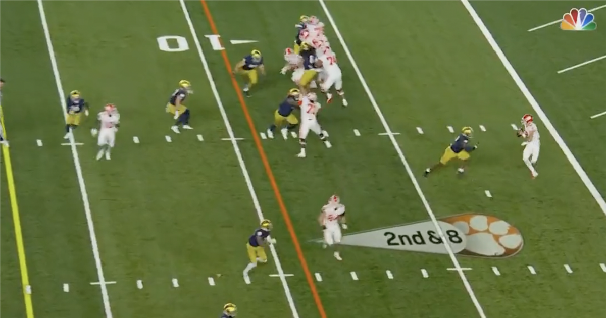 WATCH: Huge interception for Benjamin Morrison, Notre Dame leads ...