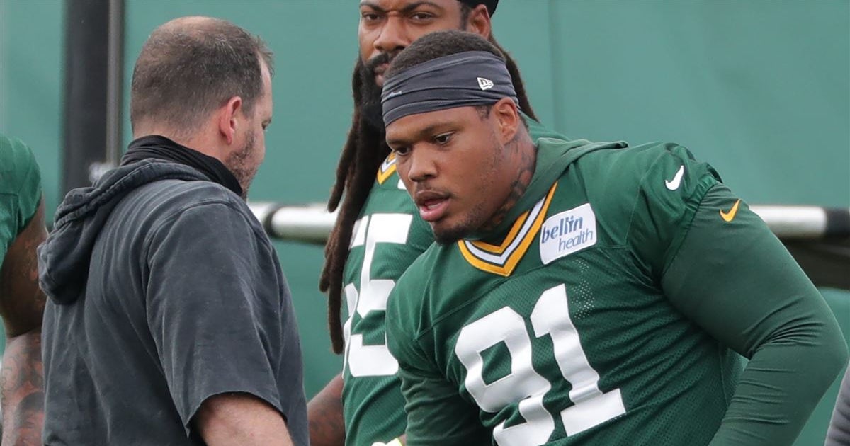 Preston Smith banking on his own resurgence in 2021