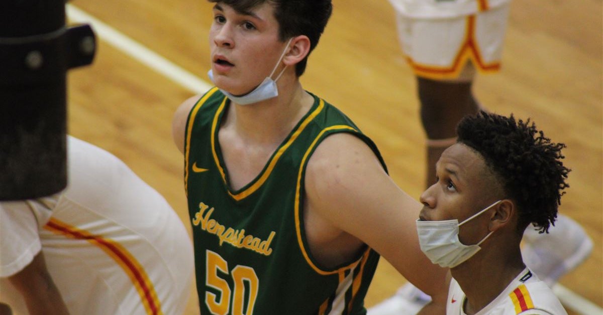 WATCH: Dubuque Hempstead 2022 center Cameron Fens scores 21 points vs ...