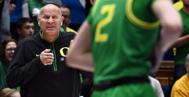 Kelly Graves wants the Ducks to push the tempo, play faster in 2025-26