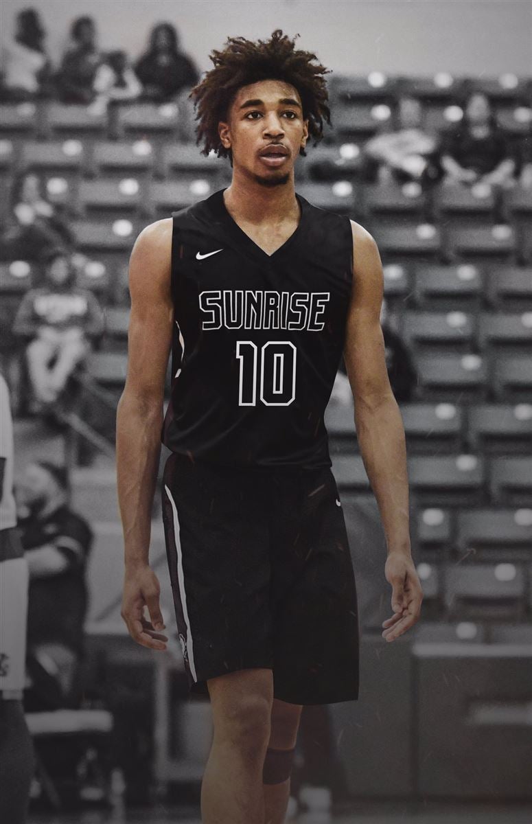 Guard Collin Moore Signs With GSU