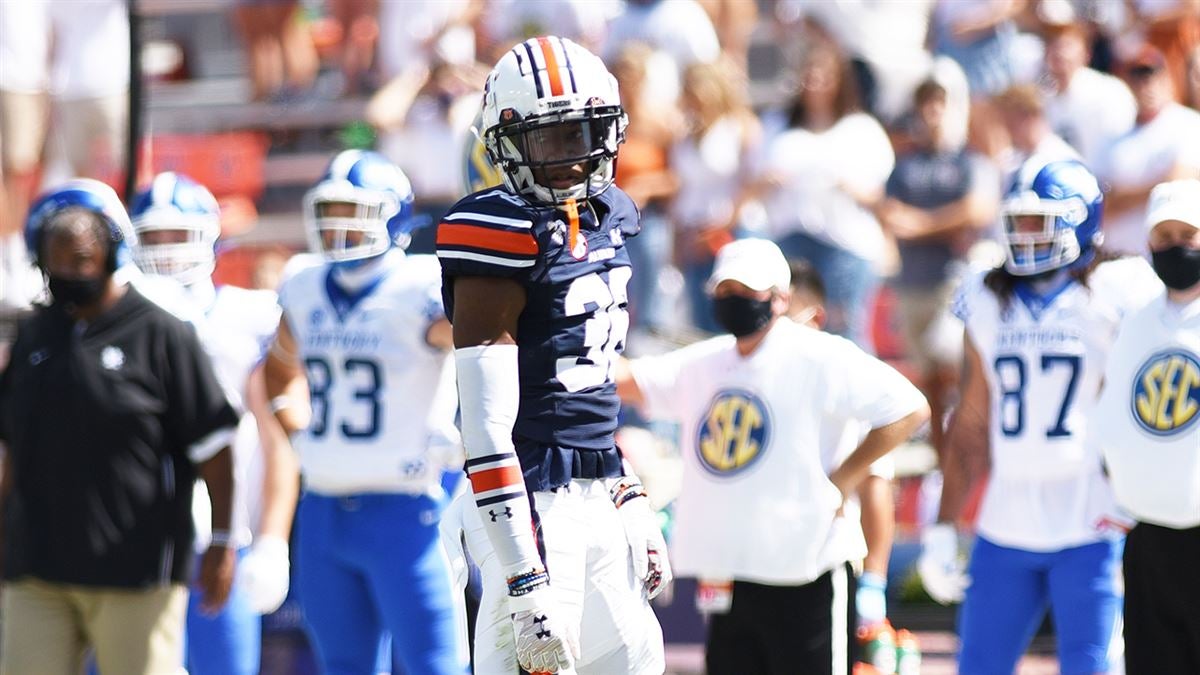 New starting CB Jaylin Simpson named SEC Freshman of the Week