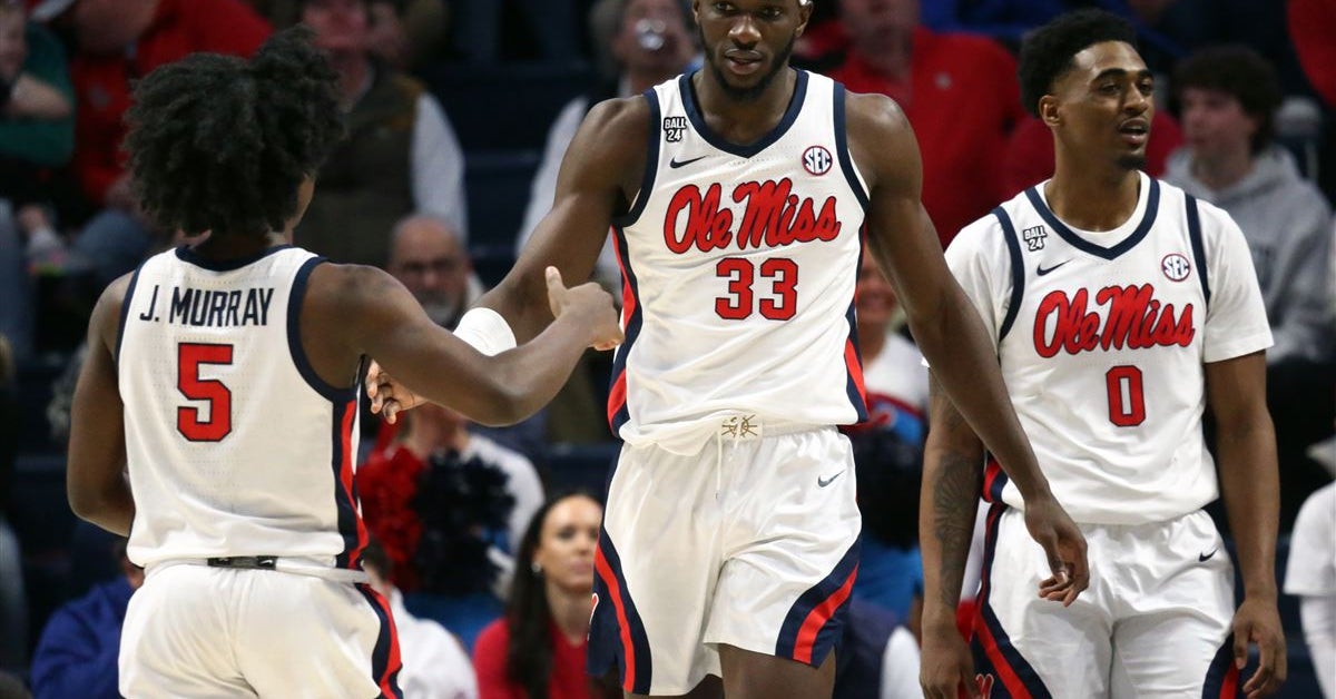 Ole Miss men's basketball back inside AP Top-25, moved up in Coaches ...