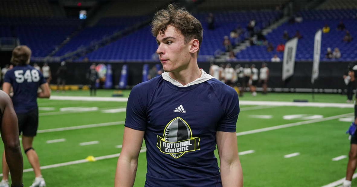 Prolific 2025 QB Stone Saunders making the rounds in March