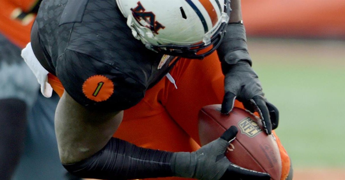 Montravius Adams 'a man amongst boys' at Senior Bowl