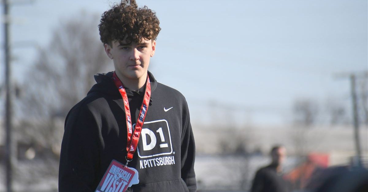 TE Adam Gehm locks in official visit following Louisville spring ...