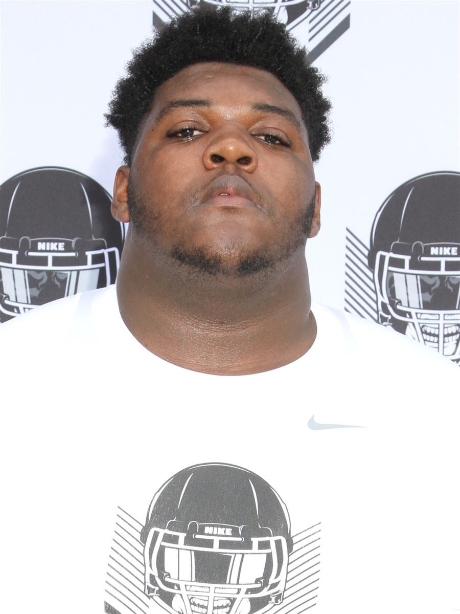 Cedric Banks Profile Photos