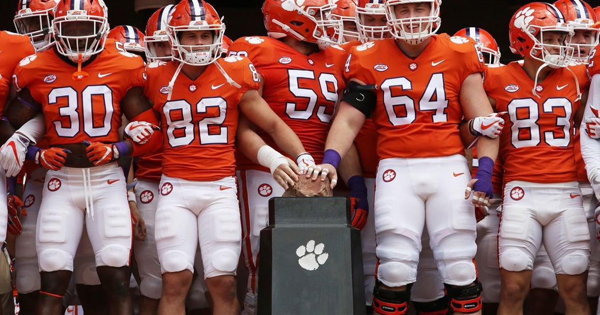 Clemson football projected under win total for 2022 season by ESPN analysts