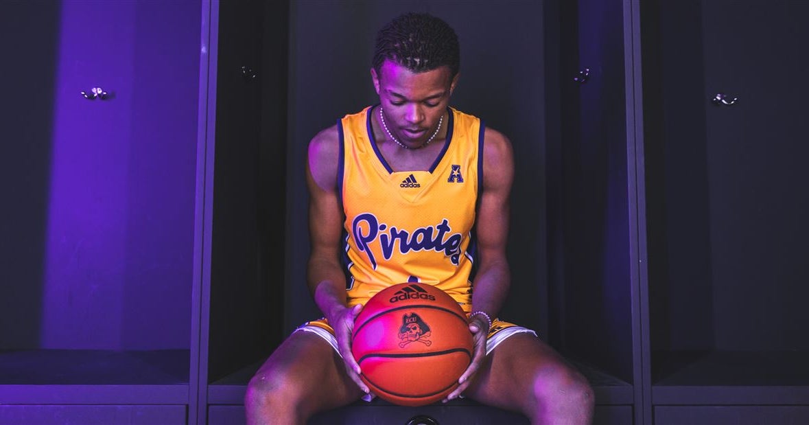 Jordan Vick details why he chose ECU: 'They believe they can get there ...