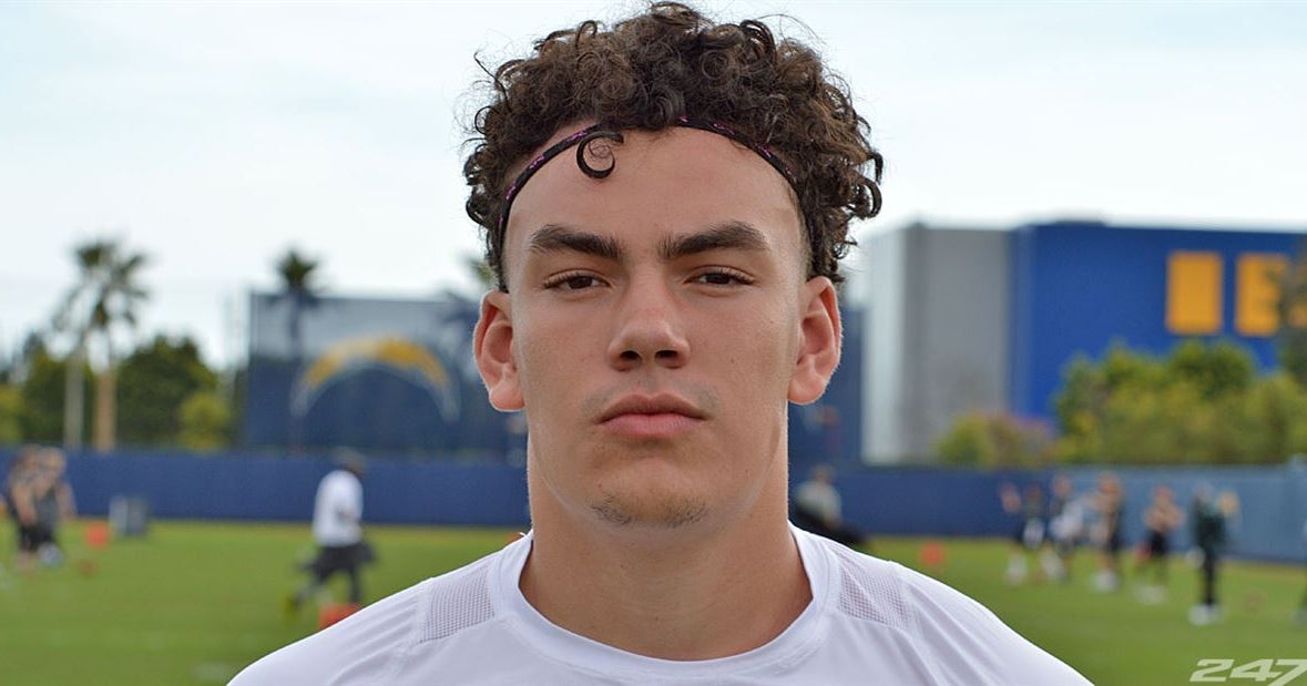 TE Elijah Mojarro nearing double-digit offers