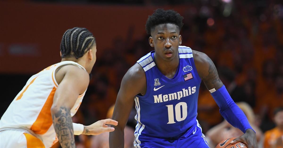 Memphis moves up to No. 11 in AP Top 25 after win over UT