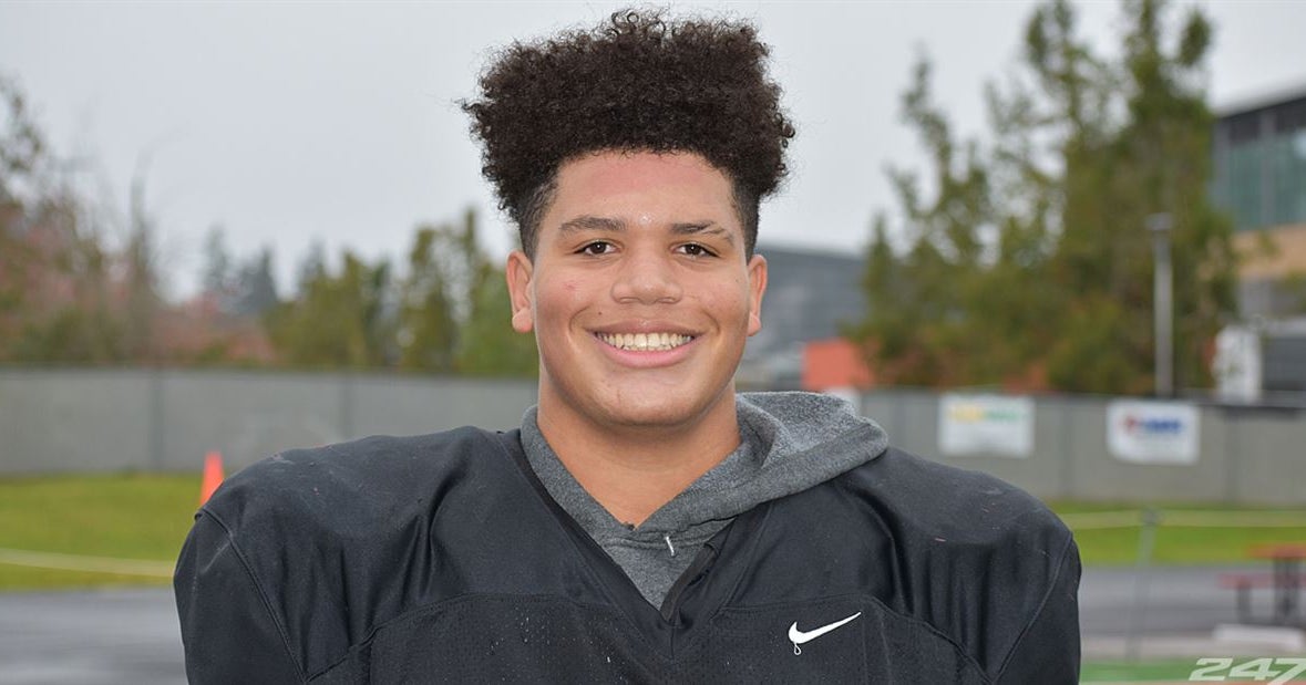 Oregon 2024 OL Devin Brooks one of top prospects in the state
