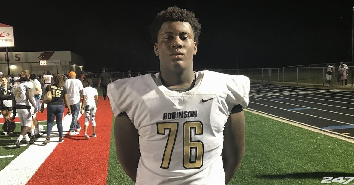 Several prospects from Joe T. Robinson High visiting Arkansas