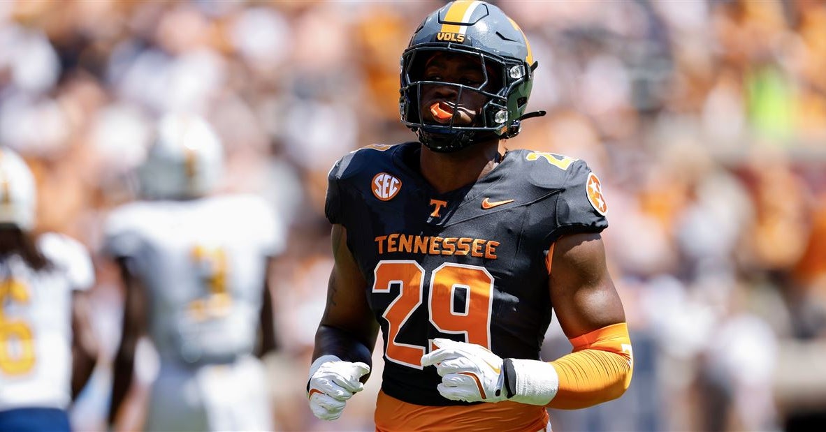 Harbin explains where Vols DE, former five-star Jordan Ross needs to ...