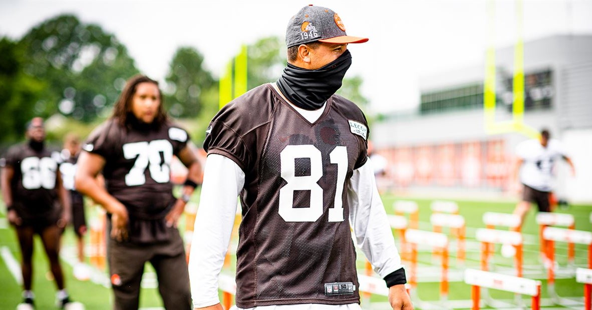 Austin Hooper Back Practicing, While Garrett, Landry Are Not