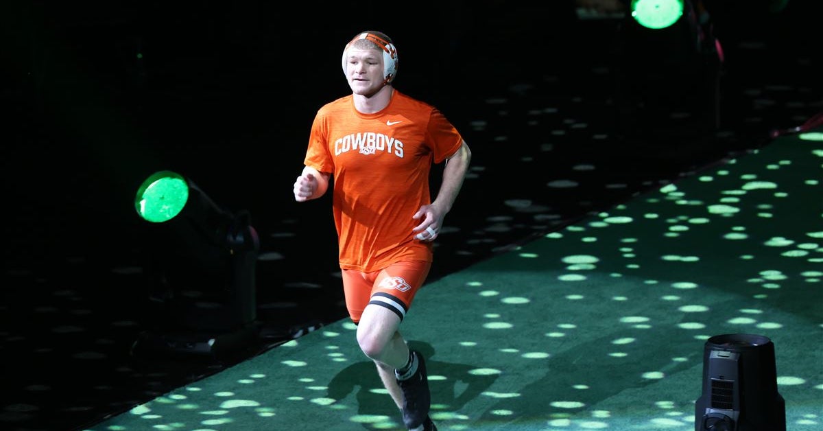 10 Cowboy wrestlers begin 2024-25 season ranked